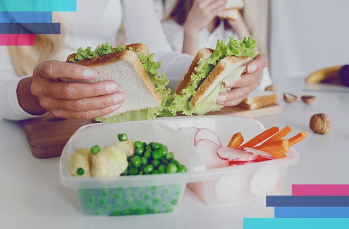 Taking food in your hand luggage - Travel guide - useful travel tips ...